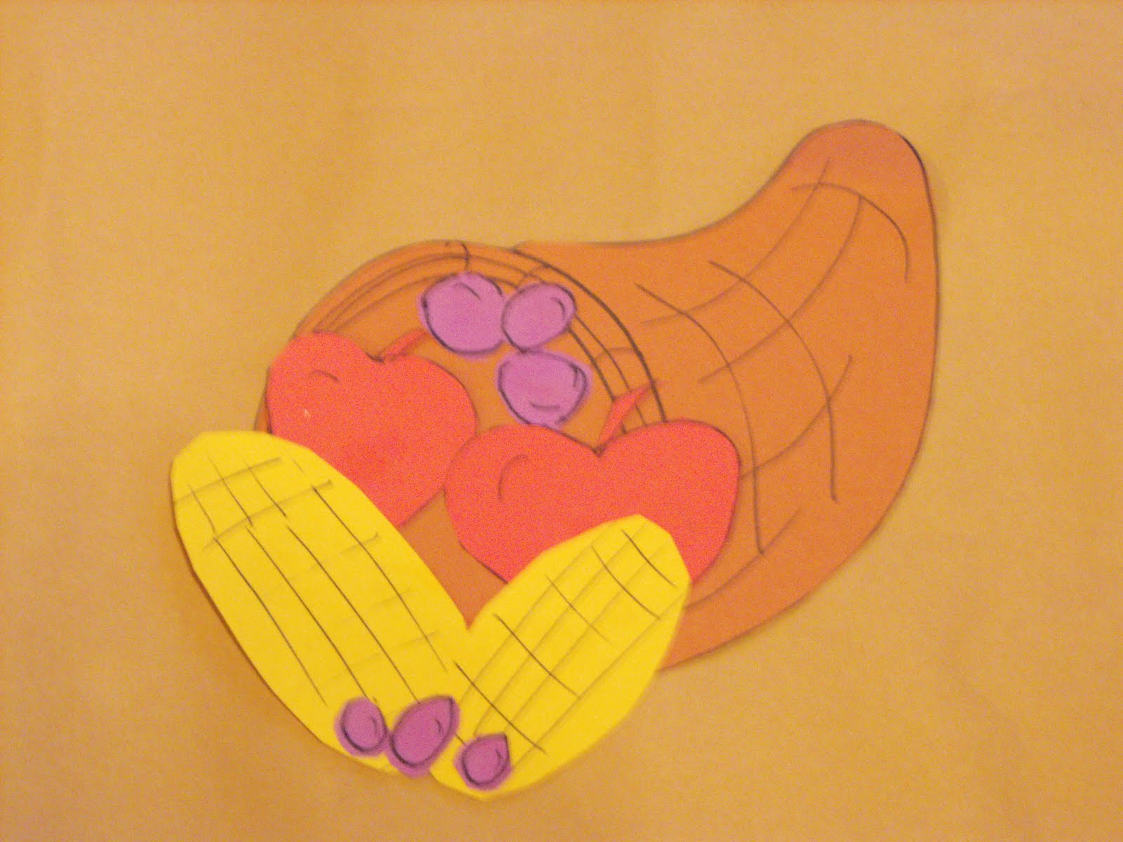 Fun Family Art Projects: Thanksgiving Project: Making a Cornucopia