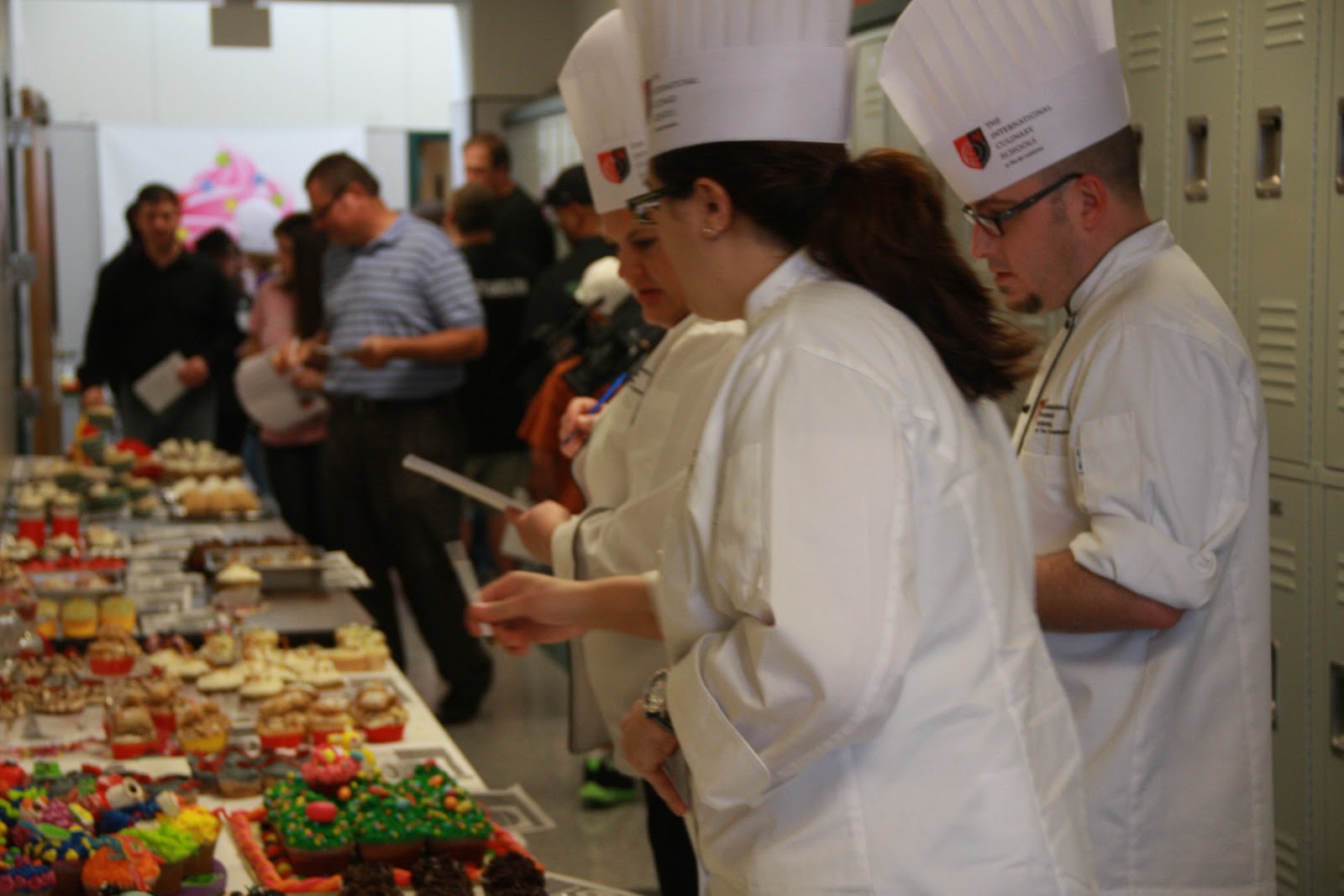High School Cupcake Battle