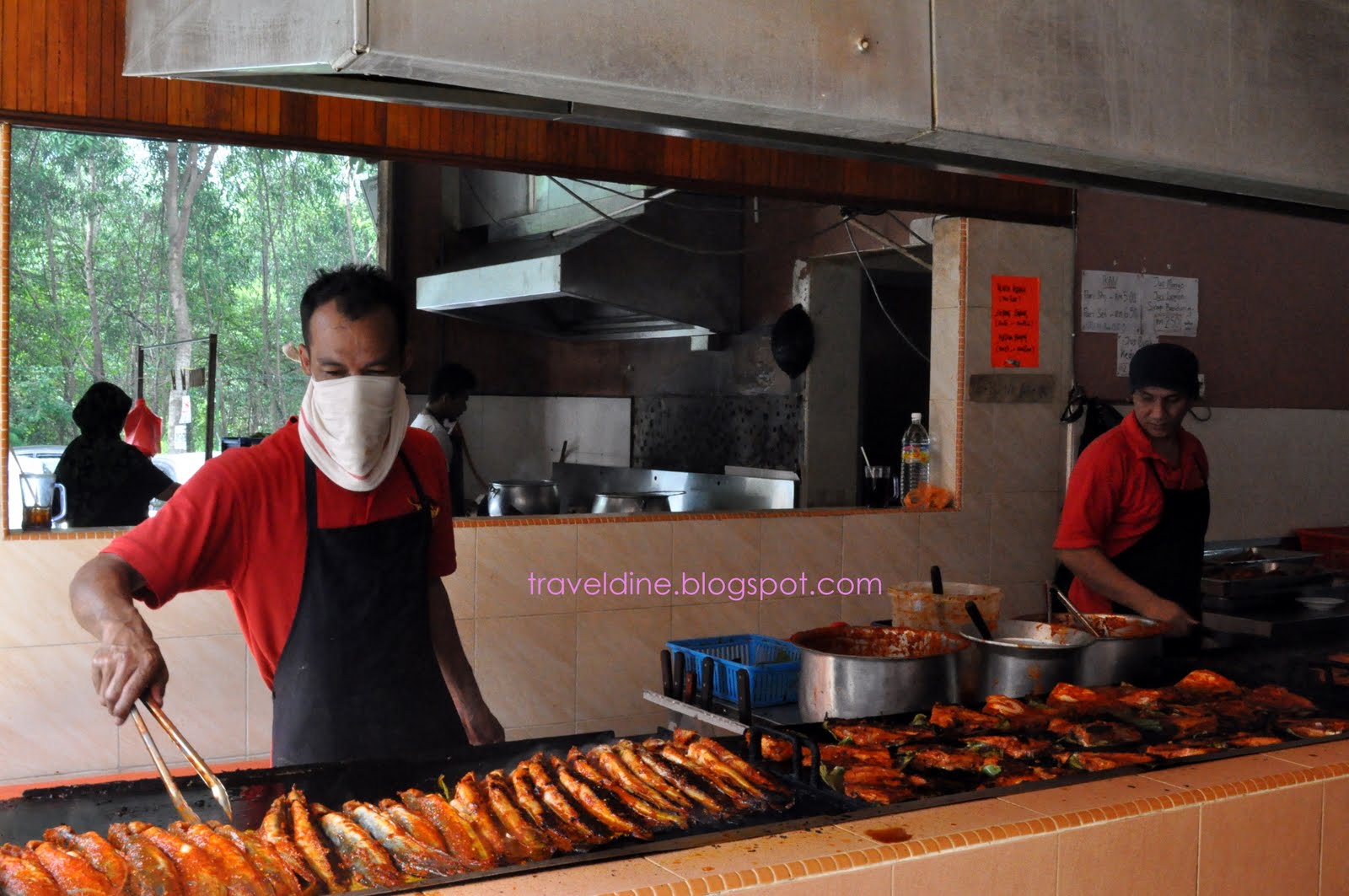 Travel and Dining Experience: Restoran Fend Ikan Bakar - Kelana Jaya