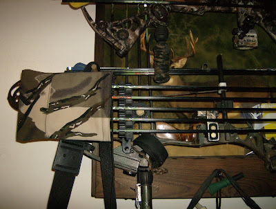 Padgett Outdoors Fletching Covers: Predator Brown Arrow Fletching Cover