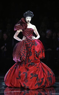 Y FFASIWN BETH!: Twmpath!