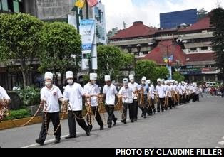 Palakihan,Pahabaan - The Filipino Rambler