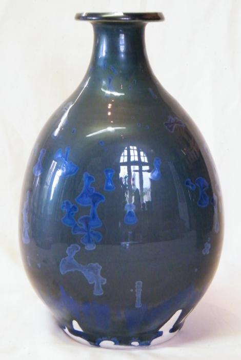 Some more crystal glazed pots... Earlier to bed tonight!