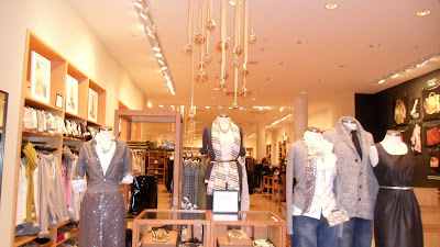 Merchandising Portfolio-Katherine Sellers: Main Aisle & Accessory Stage ...