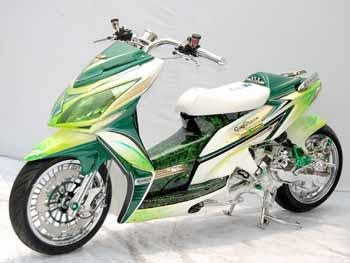 Modifikasi Motor Matic: HONDA VARIO CUSTOM FULL AIRBRUS CHROME - Modif ...