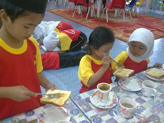 Prasekolah Nur Ilmi: Tema Makanan