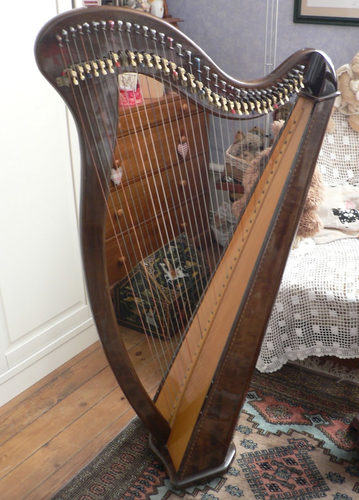 Hélène, croix de lune: Les harpes de ma vie, n°1