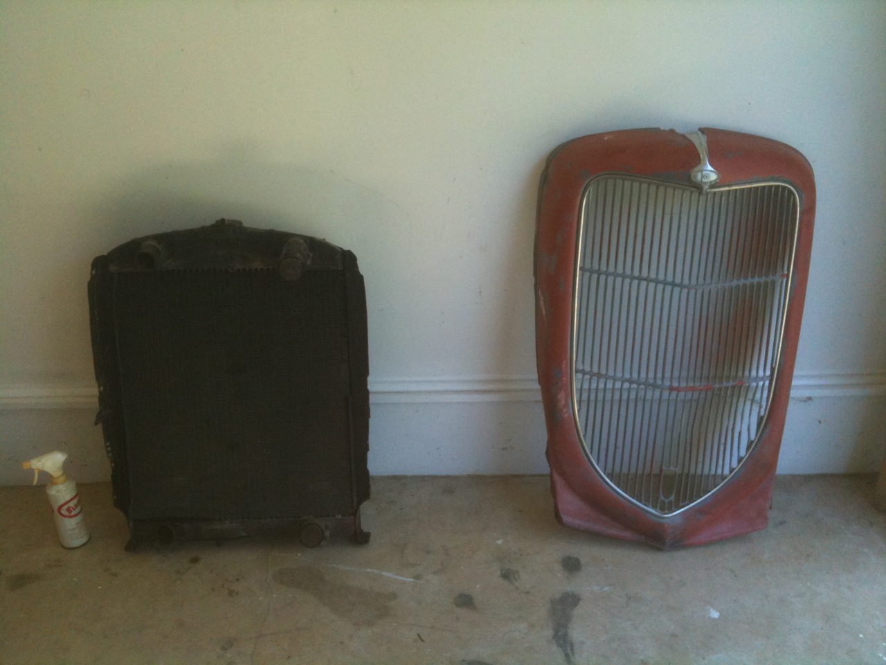 1935 Ford Pickup: Pics of engine removal preperation