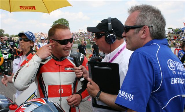 Latest news.: KARL( BOMBER) HARRIS ON THE R1 SUPERBIKE / BSB MALLORY ...
