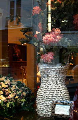 Flower Shop Stories: Les Fleurs