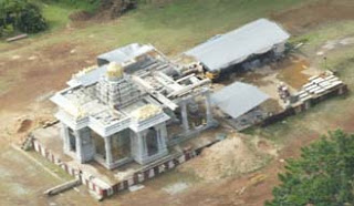 The All Stone Iraivan Hindu Temple in Kauai, Hawaii | Hindu Blog