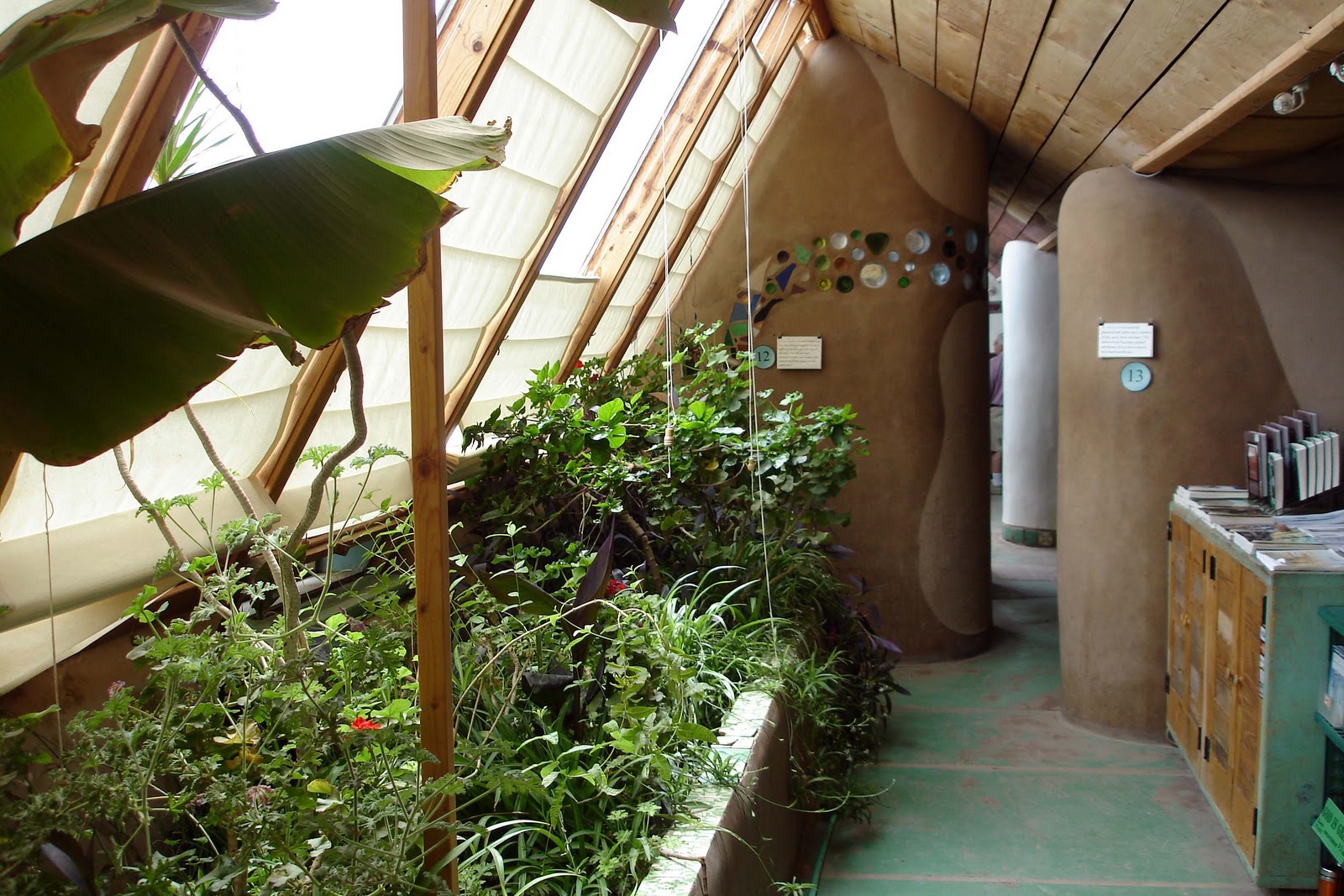 Knorr Architecture Blog: Earthship Architecture
