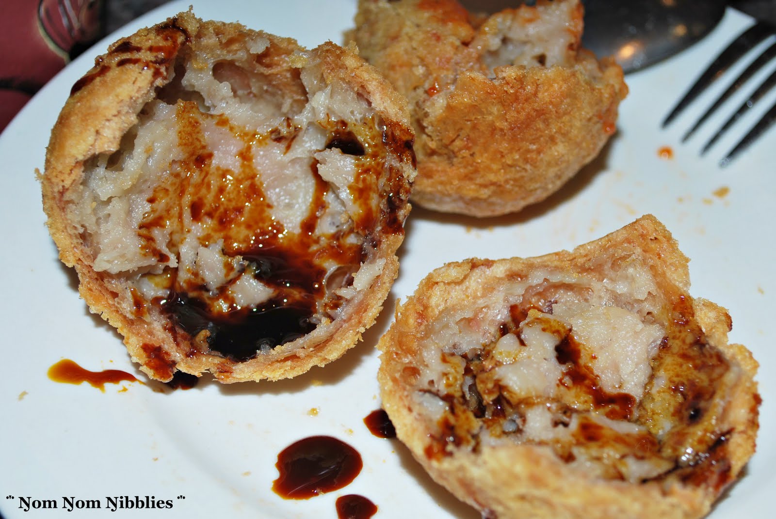 Nom Nom Nibblies- we live, we laugh, we cry, we eat.: Pinangsia ...