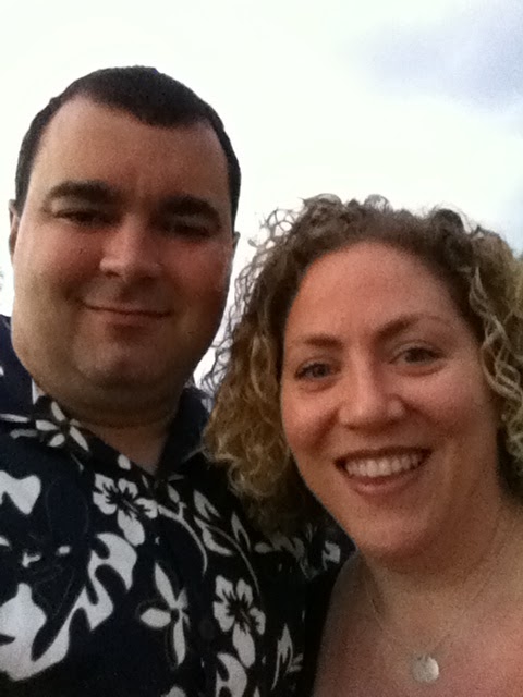 Gruve Mom Times: Hawaii - Day Who Knows? We are in paradise :)