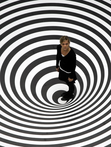 DAI 323 Visual Design Literacy shao yi Lee: Motion in Graphic Design ...