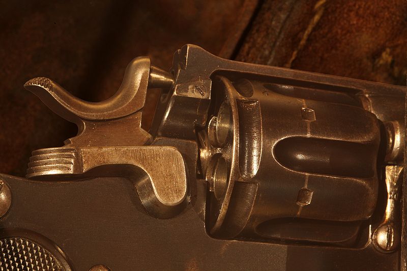 The Reno Gun Show: HowStuffWorks "How Revolvers Work"