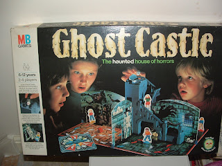 THE COBWEBBED ROOM: 'GHOST CASTLE' - Board Game 1980s