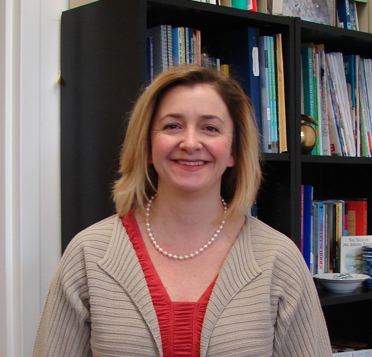 Woodbury White & Gold (blog edition): Spotlight on Mrs. Jessica Nowak