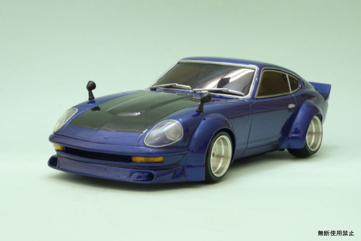 KYOSHOSAN: Hiro's Custom Made Mini-Zs! Simply Awesome!