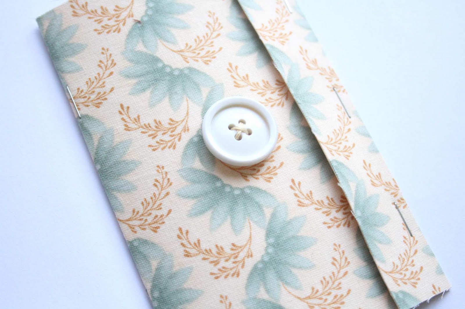The Creative Place: Tuesday Tutorial: Fabric Covered Matchbook Mini Album