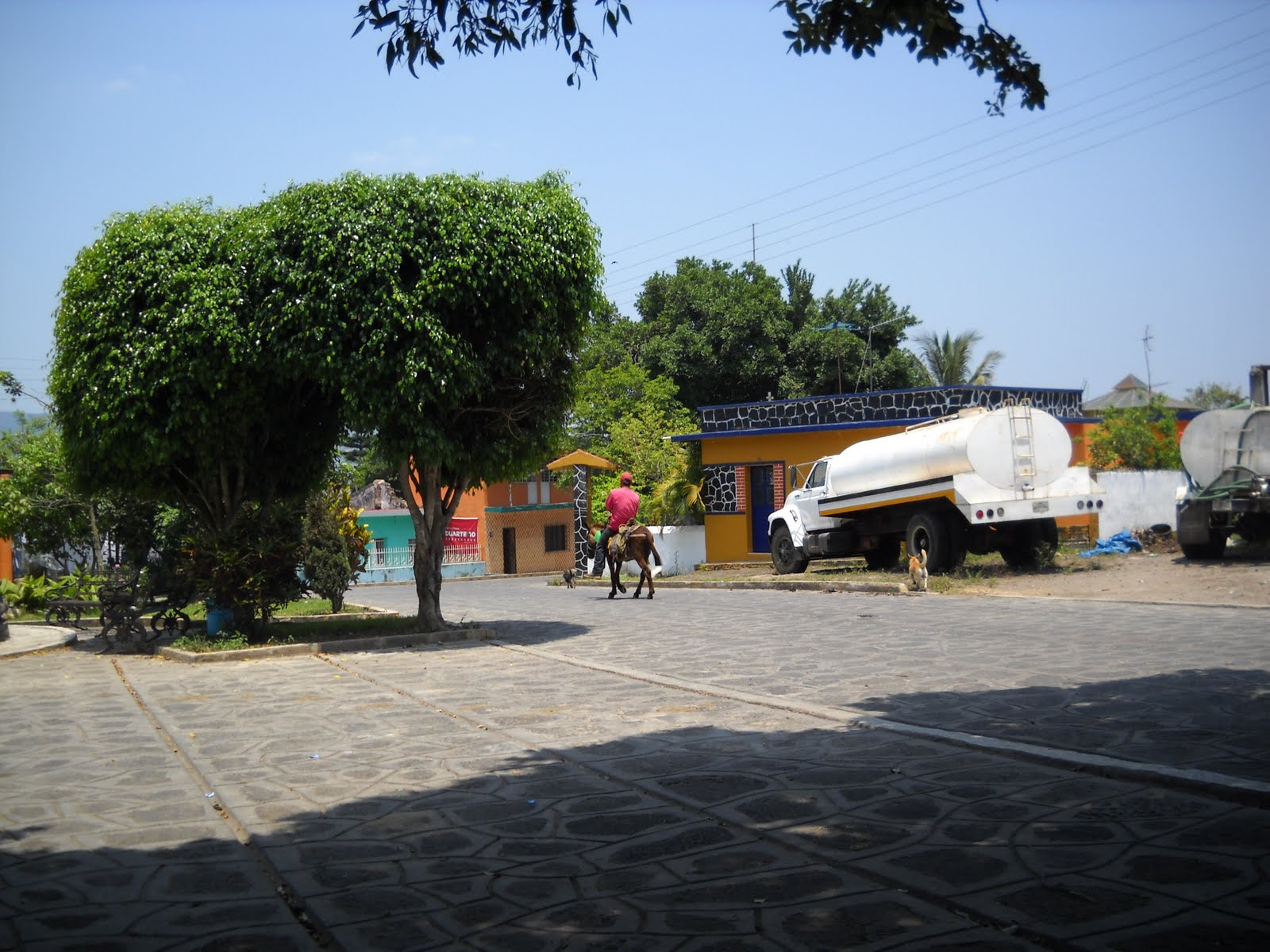 Andando Caminos con RBK: VISITANDO LA ERMITA, TEPETATES, TEPETLAN Y ...
