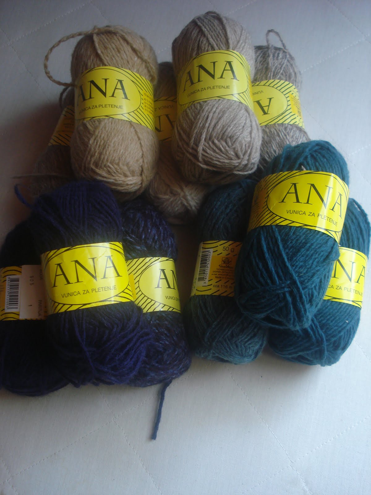 Ravelled: Adventures in Baby Knitting: Yarn - In Croatia!