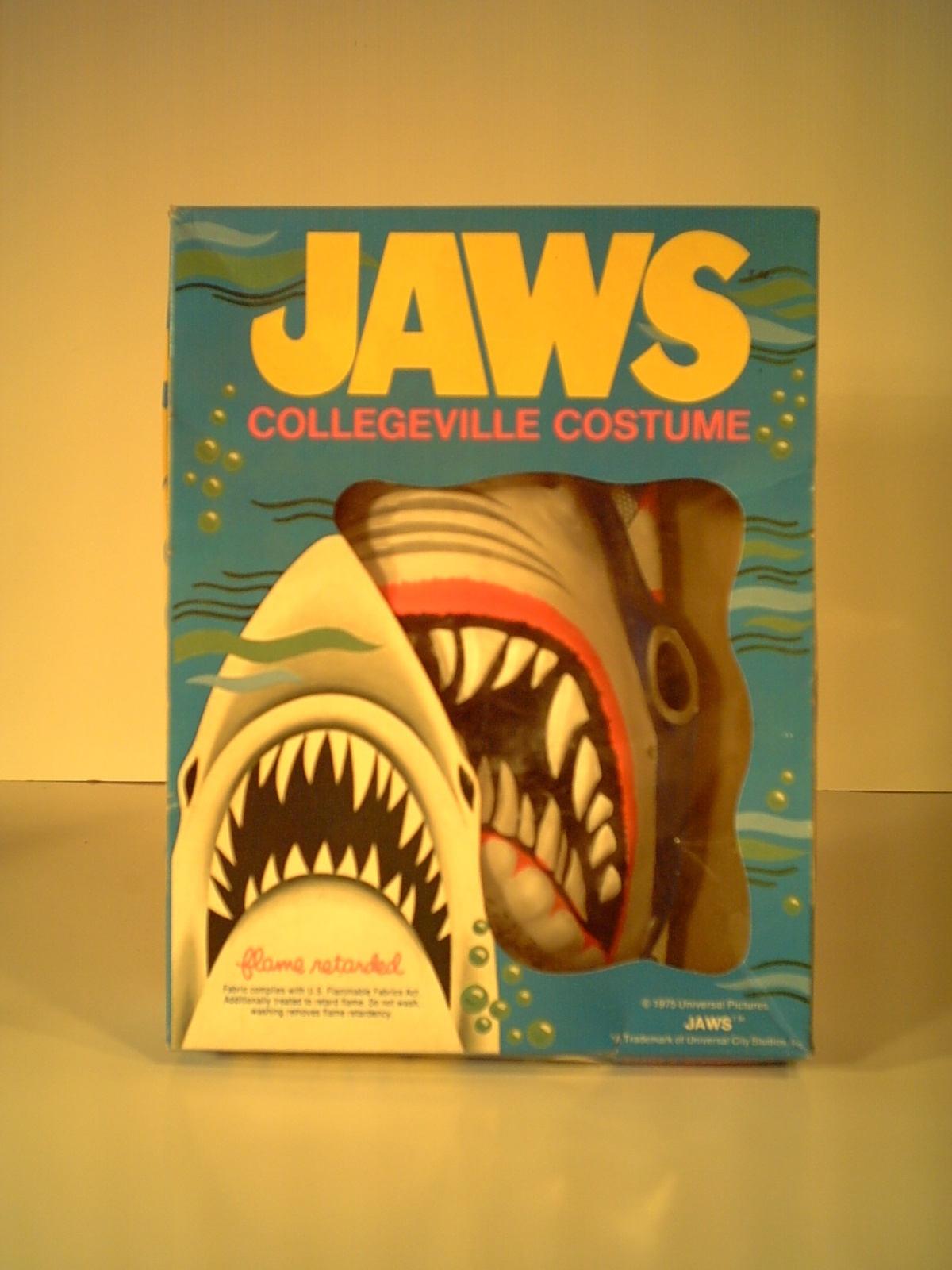 CLASSIC HORROR & MONSTER MOVIE COLLECTIBLES