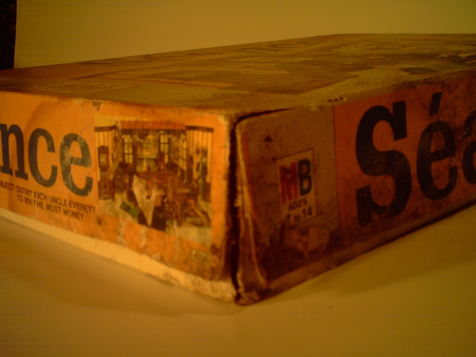 HALLOWEEN COLLECTIBLES: #140 - # 157 J. TOYS, GAMES & PUZZLES