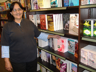 SLHW Literary Notes: Congratulations Lupe Gonzalez!