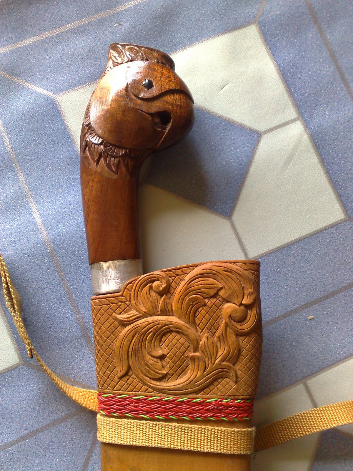 Koleksi Pisau, Parang Dan Golok: "Ukiran" on scabbard and hilt of ...
