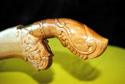 Koleksi Pisau, Parang Dan Golok: Parang Ukiran Flora