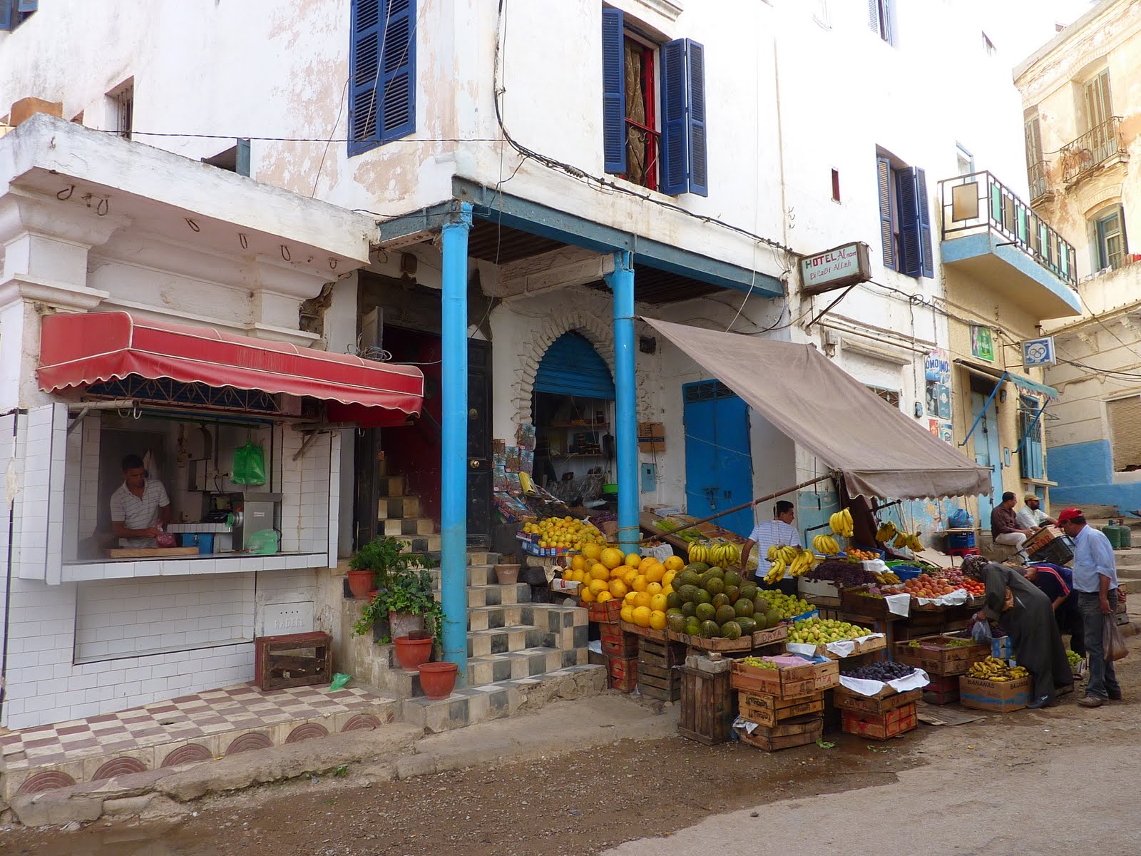 Le Tour du Monde en vélo d'hervé GESTAS: Maroc : de Rabat à Larrache