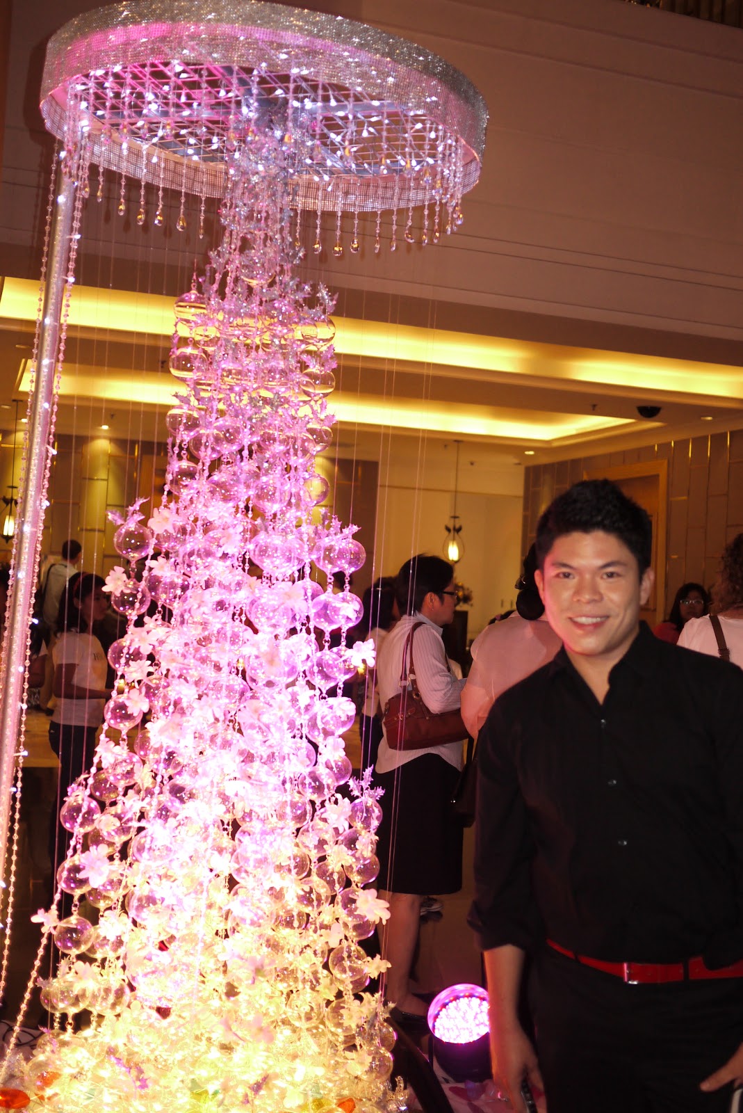 Teddy Manuel's Inspirations: Unity in Diversity Christmas Tree