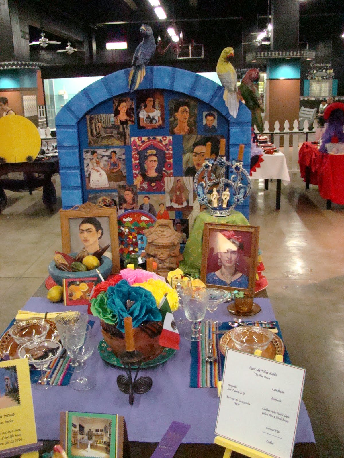 Bubblegum and Duct Tape: County Fair Tablescapes Part III