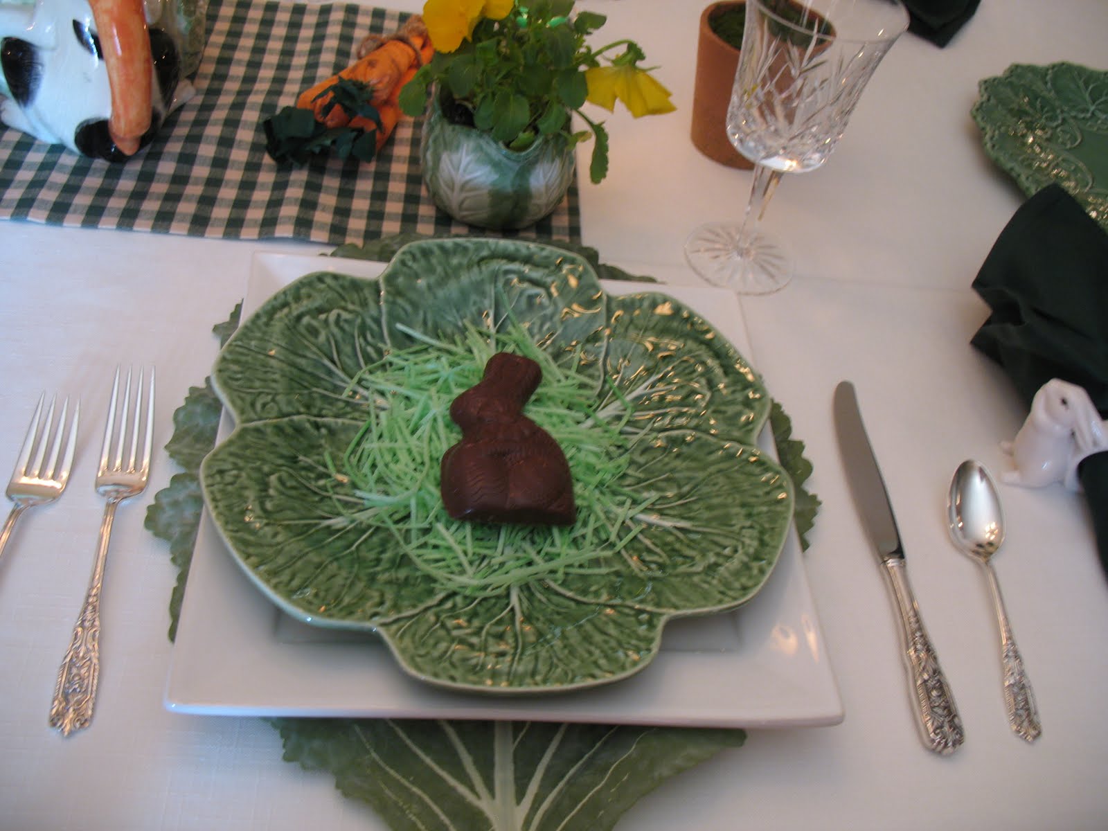 Miss Bloomers : Easter Bunny Teapot