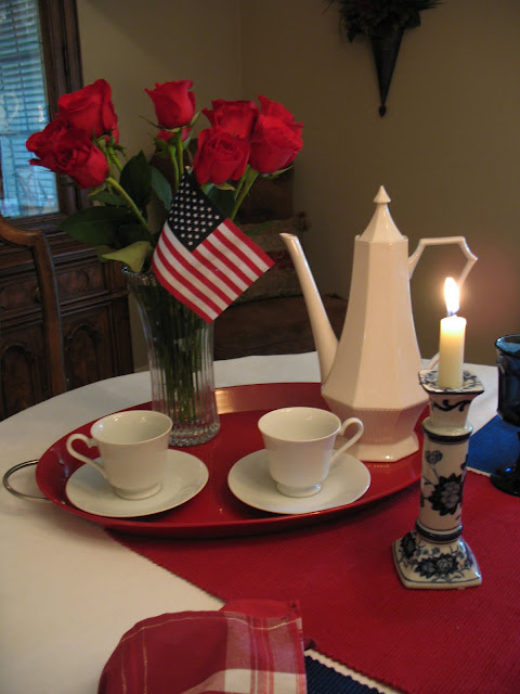 Miss Bloomers : Memorial Day Table: In Loving Memory