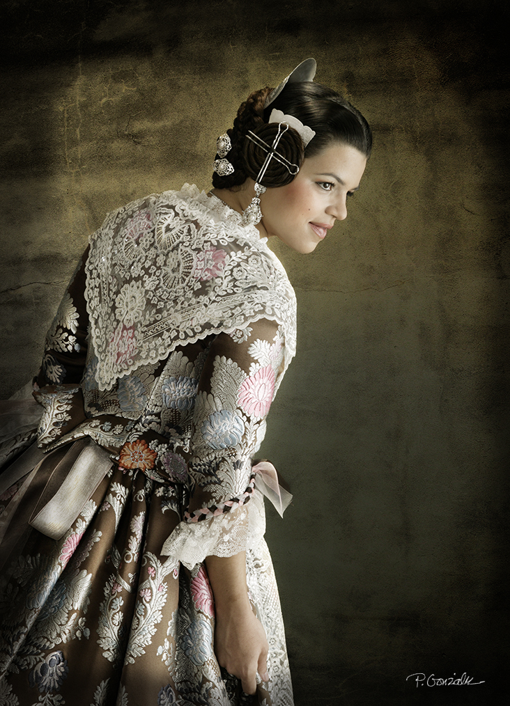 P.Gonzalez Fotógrafo Valencia: Déborah Cano Falcón Fallera Mayor Falla ...