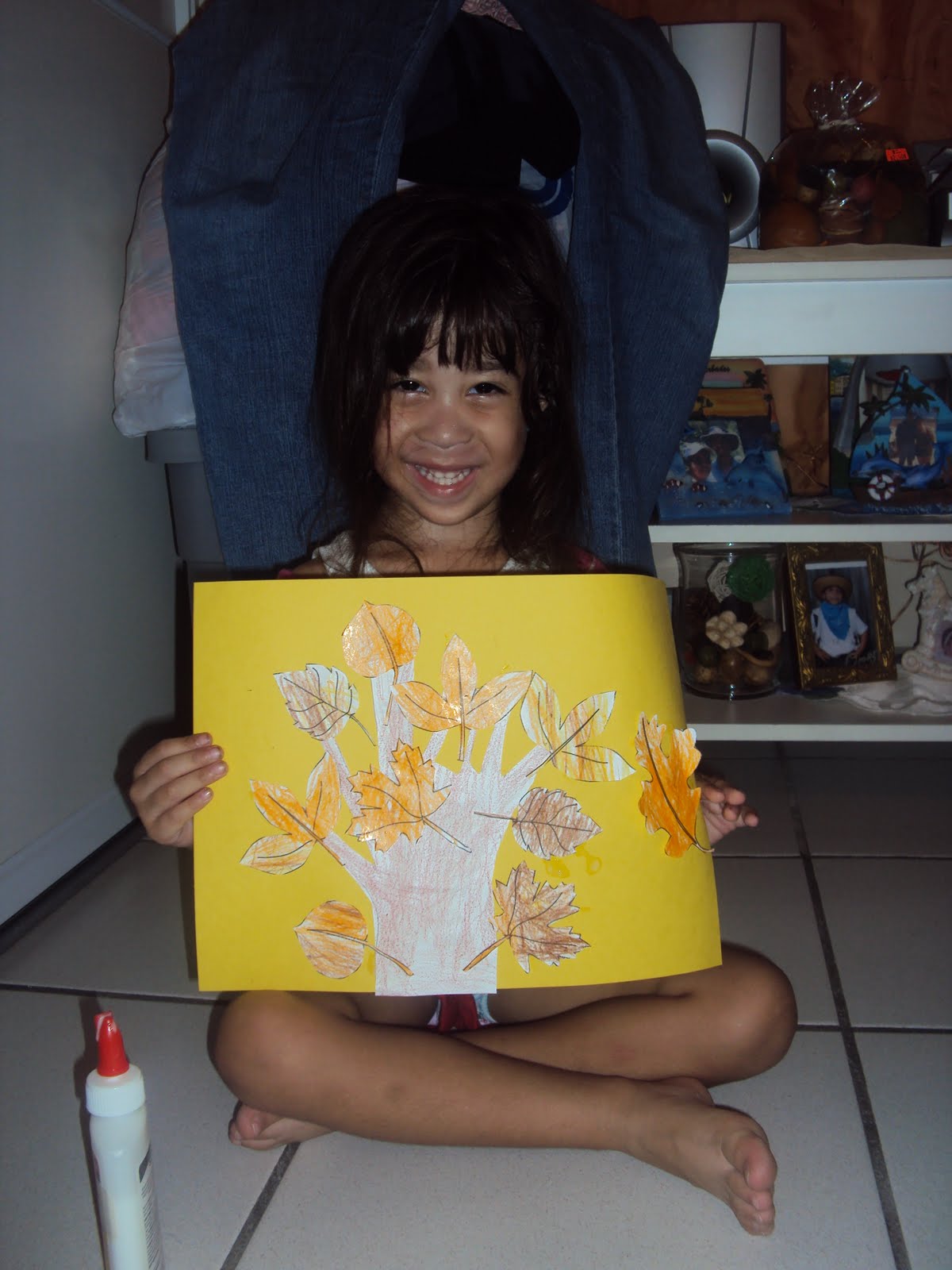 Santiago Twin Girls: Manualidad de Otoño / Fall Craft