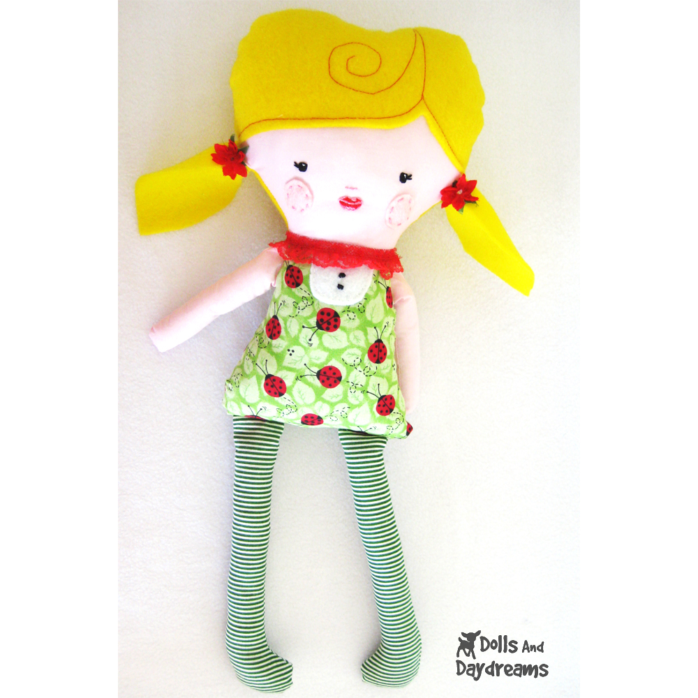 Dolly Donations: My New Easy Girl Doll Pattern