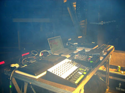 Music Check: Justice: set up de lujo.