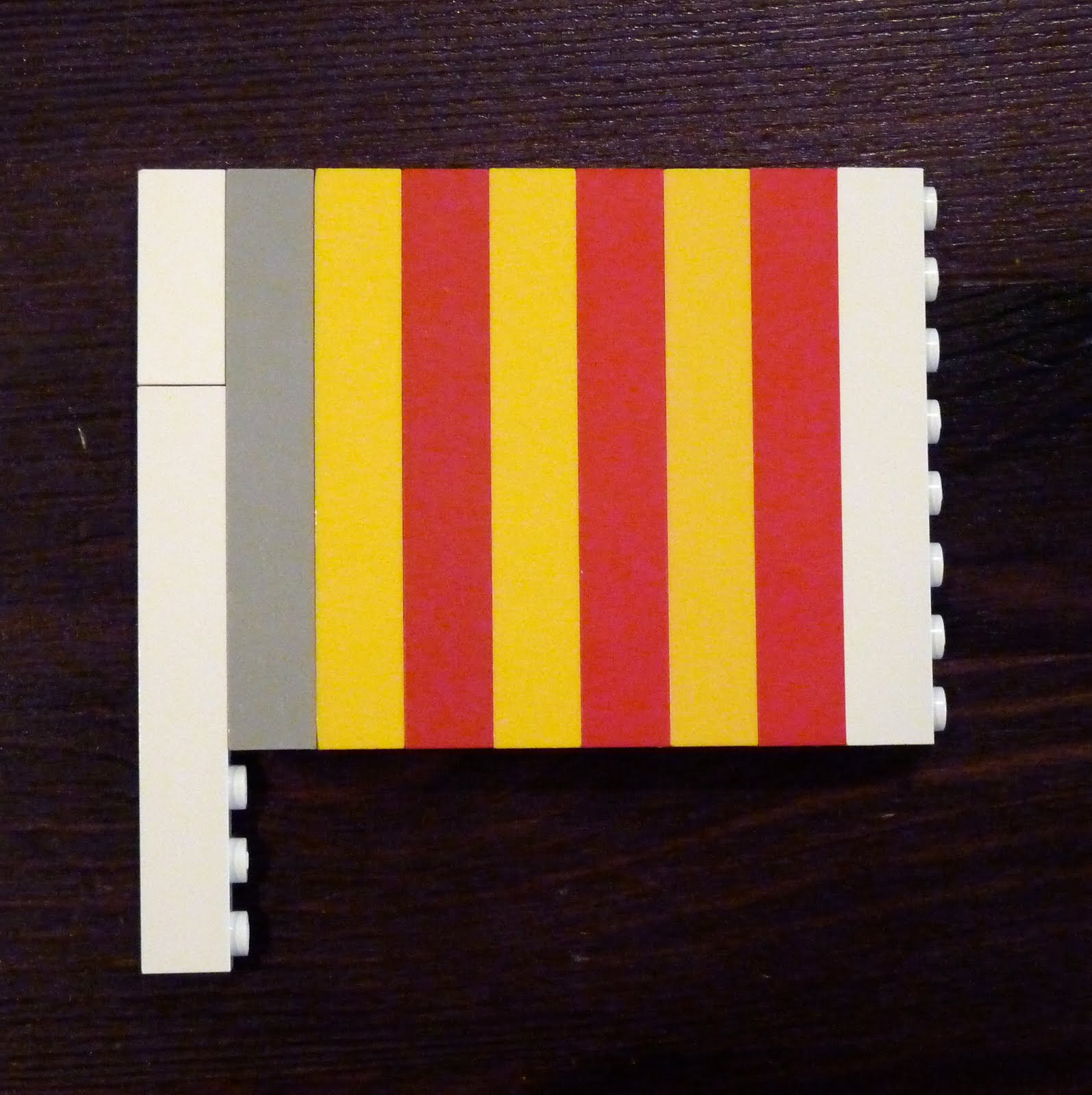 LEGO Quest Kids: Flags Photos