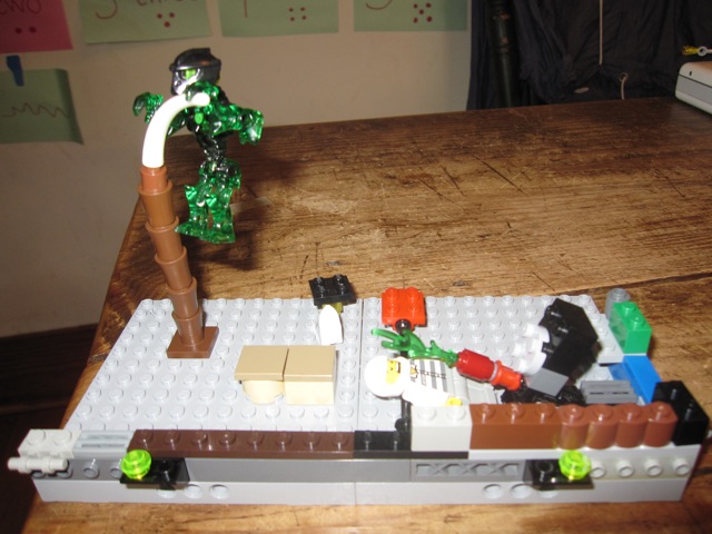 LEGO Quest Kids: 2 Cups of Random Bricks Photos