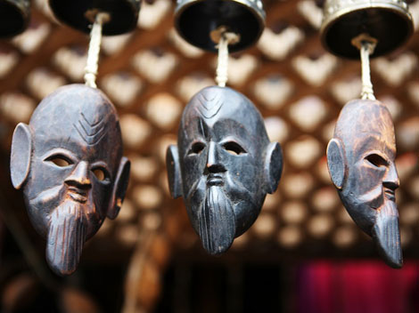 China Tour Operartor: Traditional Chinese Masks and Culture