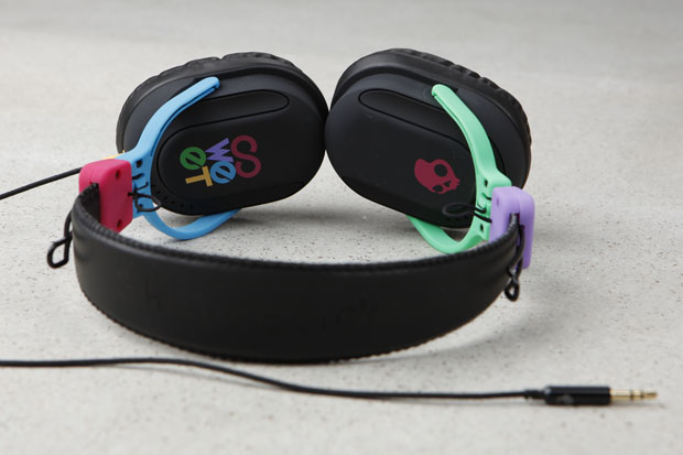 Juan C: Sweet Skateboards & Skullcandy ‘Sweet Agent’ Headphones