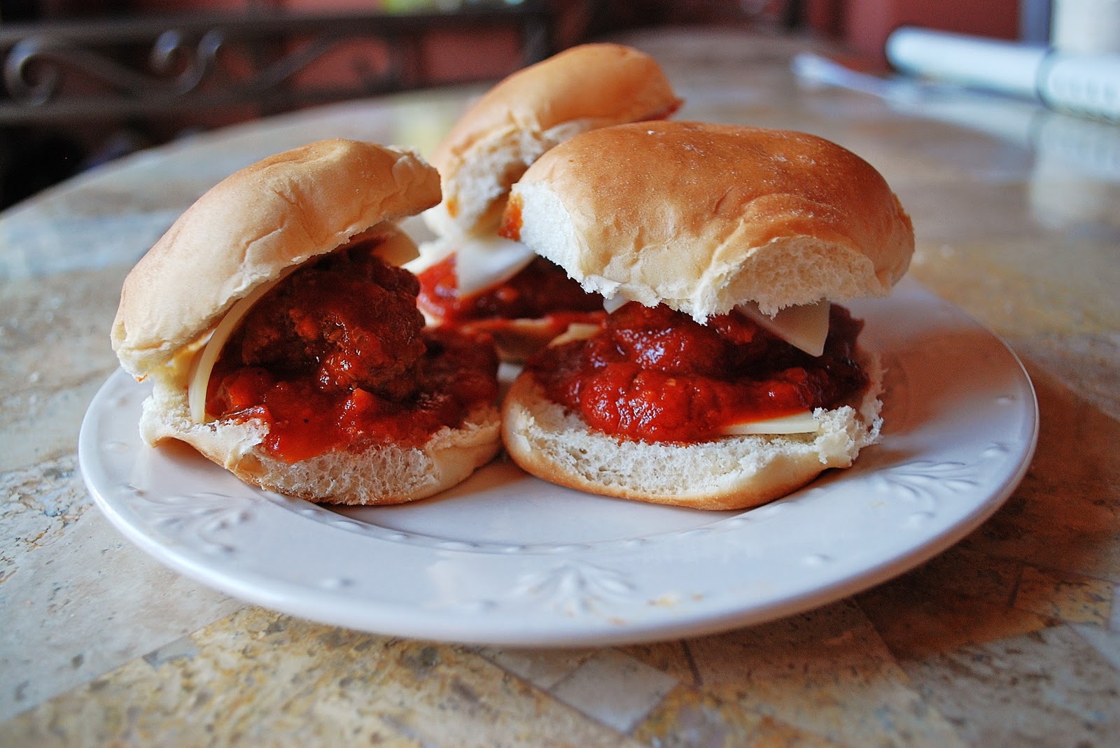 Dworianyn Love Nest: New recipe: Mini Meatball Sandwiches