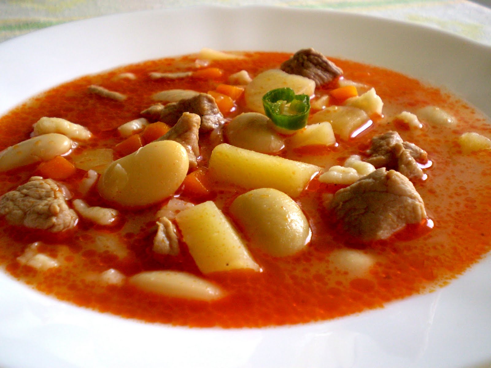 Ízek, zamatok: Babgulyás