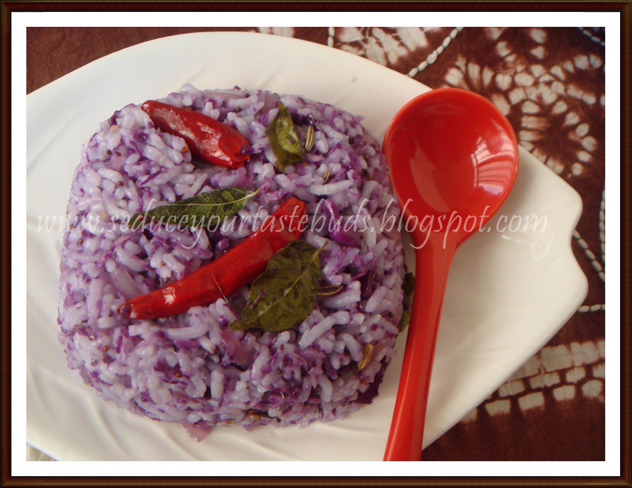 Purple Cabbage Rice - Seduce Your Tastebuds...