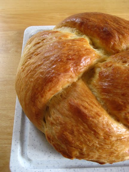 Cooking Swiss: Zopf (Braided Bread)