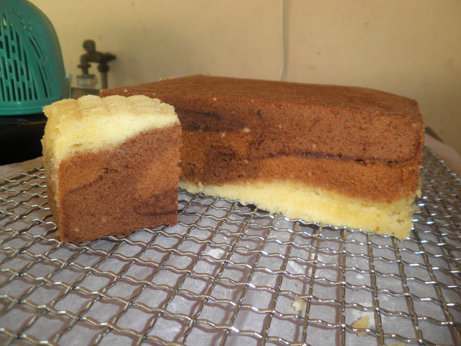 Christine's Kitchen: Steamed 3 layers cake