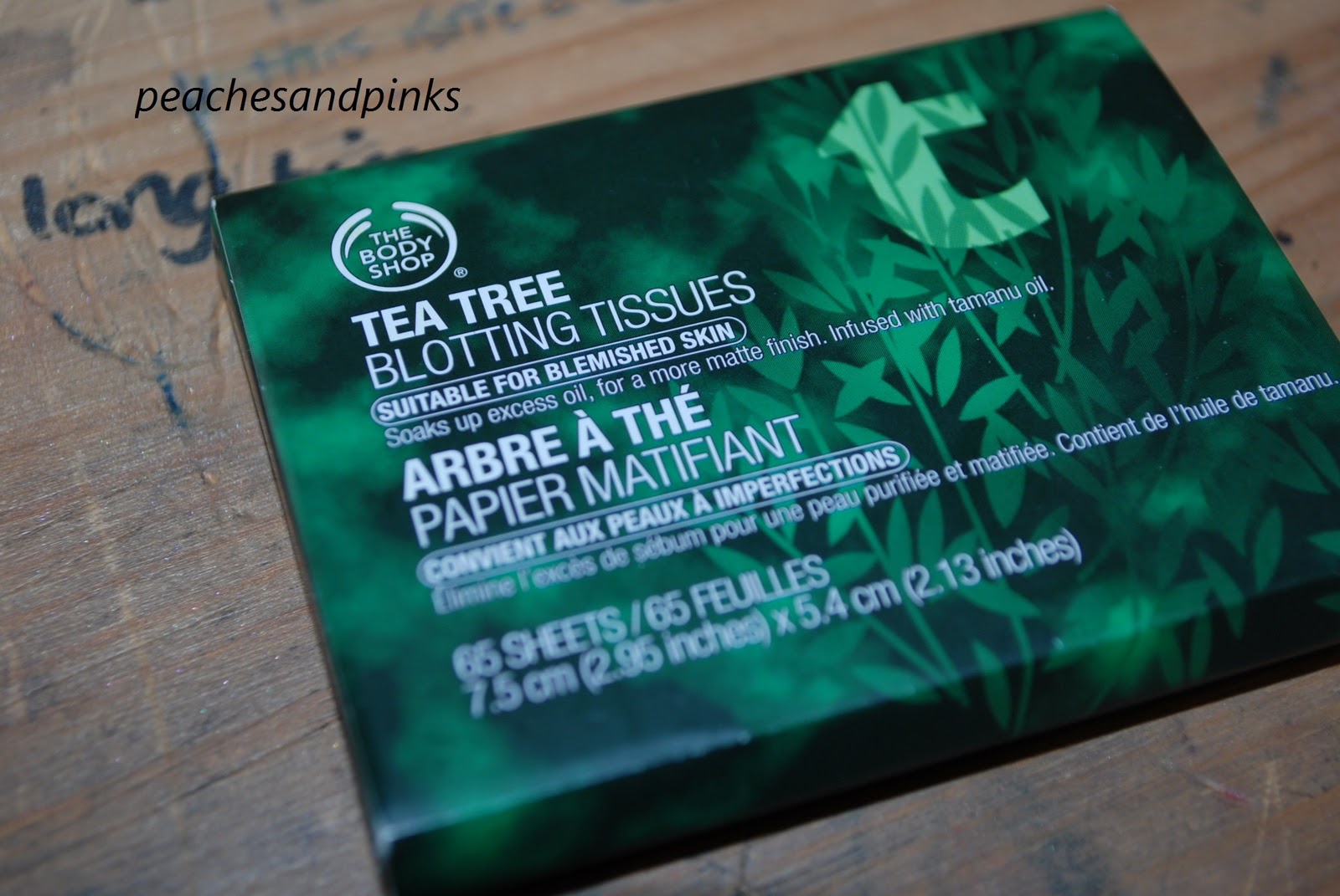 Peaches and Pinks: The Body Shop - Tea Tree Blotting Tissues (review)